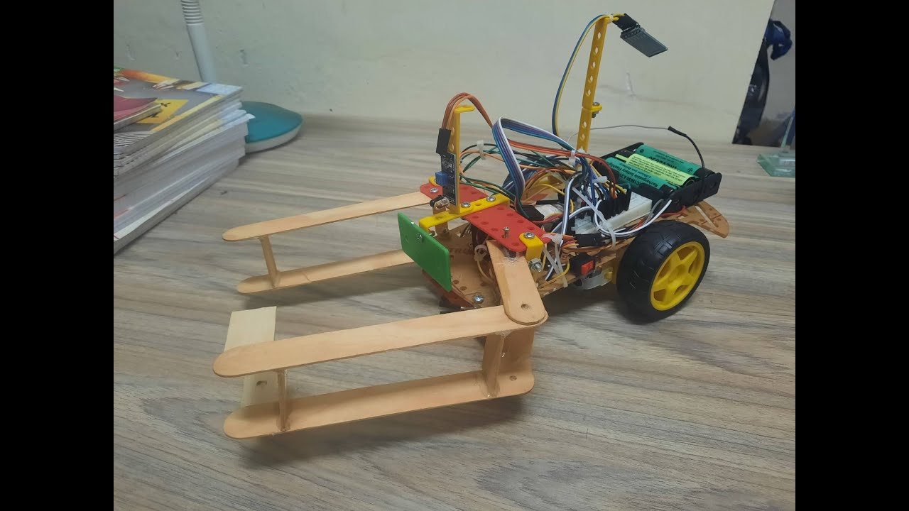 Final Project Microcontroller (Line Detection Robot With PIC 16F1829 ...