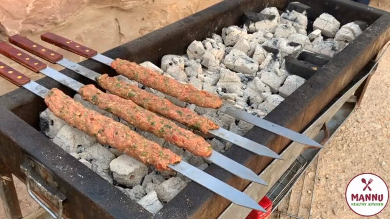 BBQ IRANI KABAB | Koobideh Kebab Recipe | How to make Koobideh kabob on ...