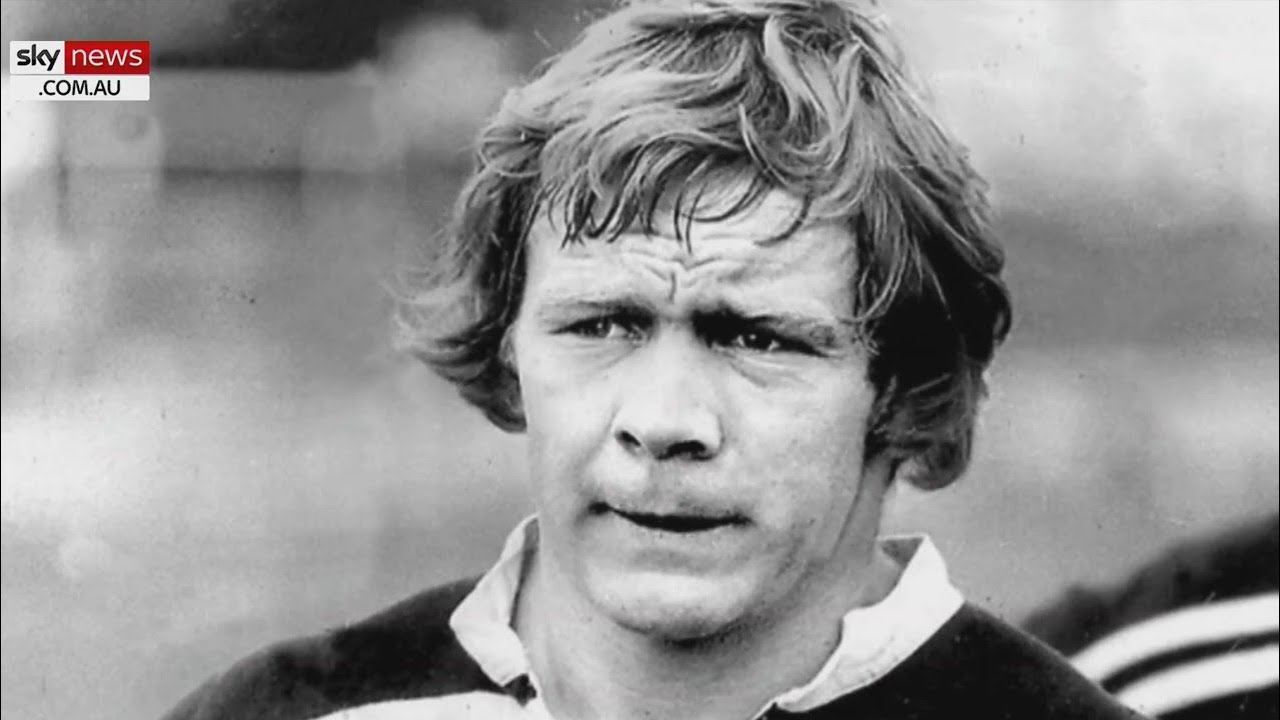 Bob Fulton's legendary career remembered - YouTube