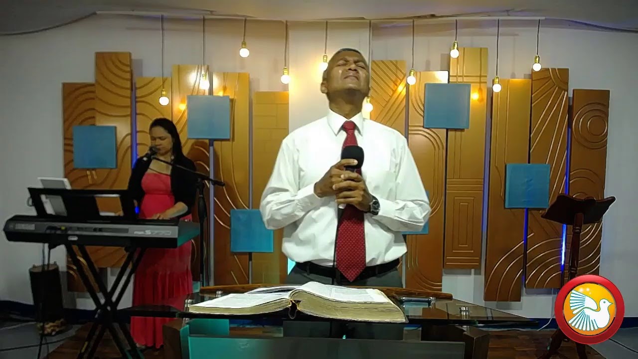 Ministración - pastor: Carlos Londoño - YouTube