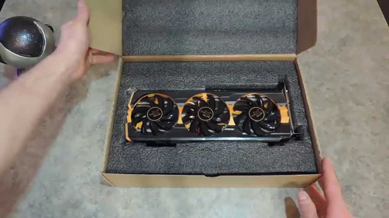 Unboxing Sapphire Radeon R9 290 - YouTube