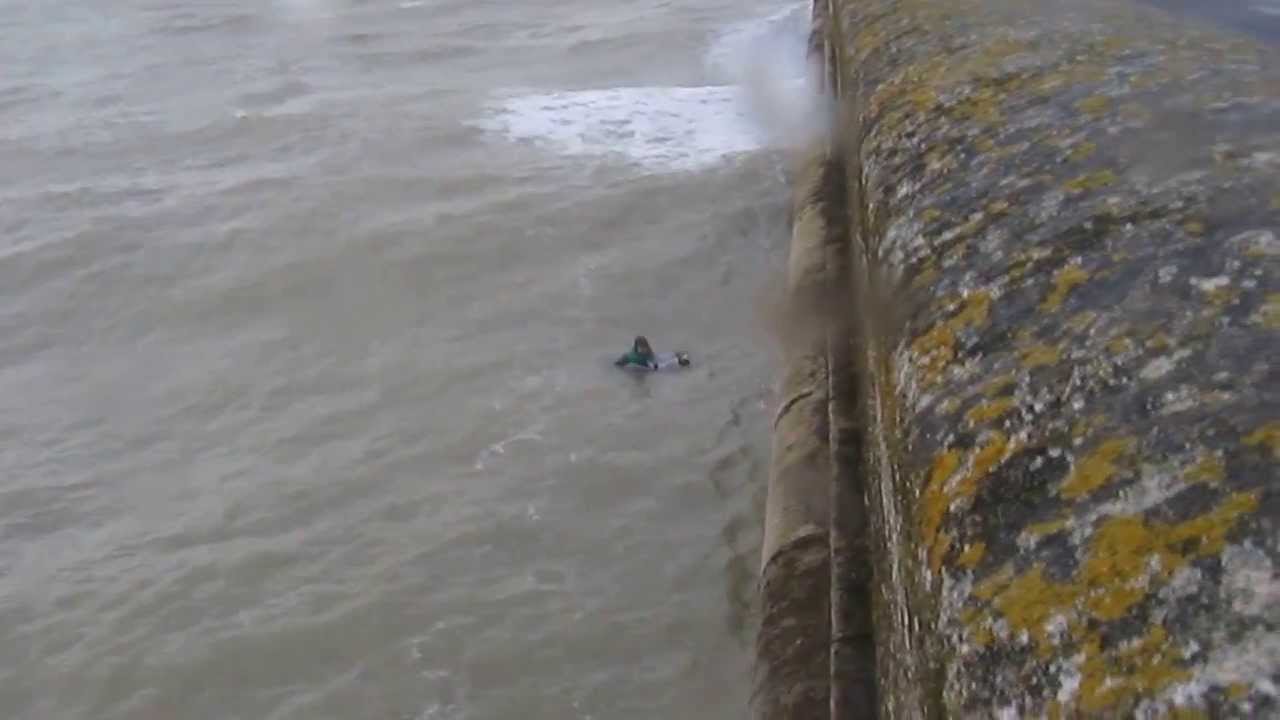 Surfing Ramsgate January 2014 - YouTube