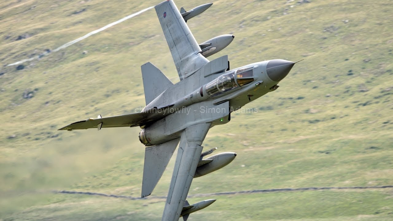 Mach Loop - Tornado GR4 pair at low level from Cad West - YouTube