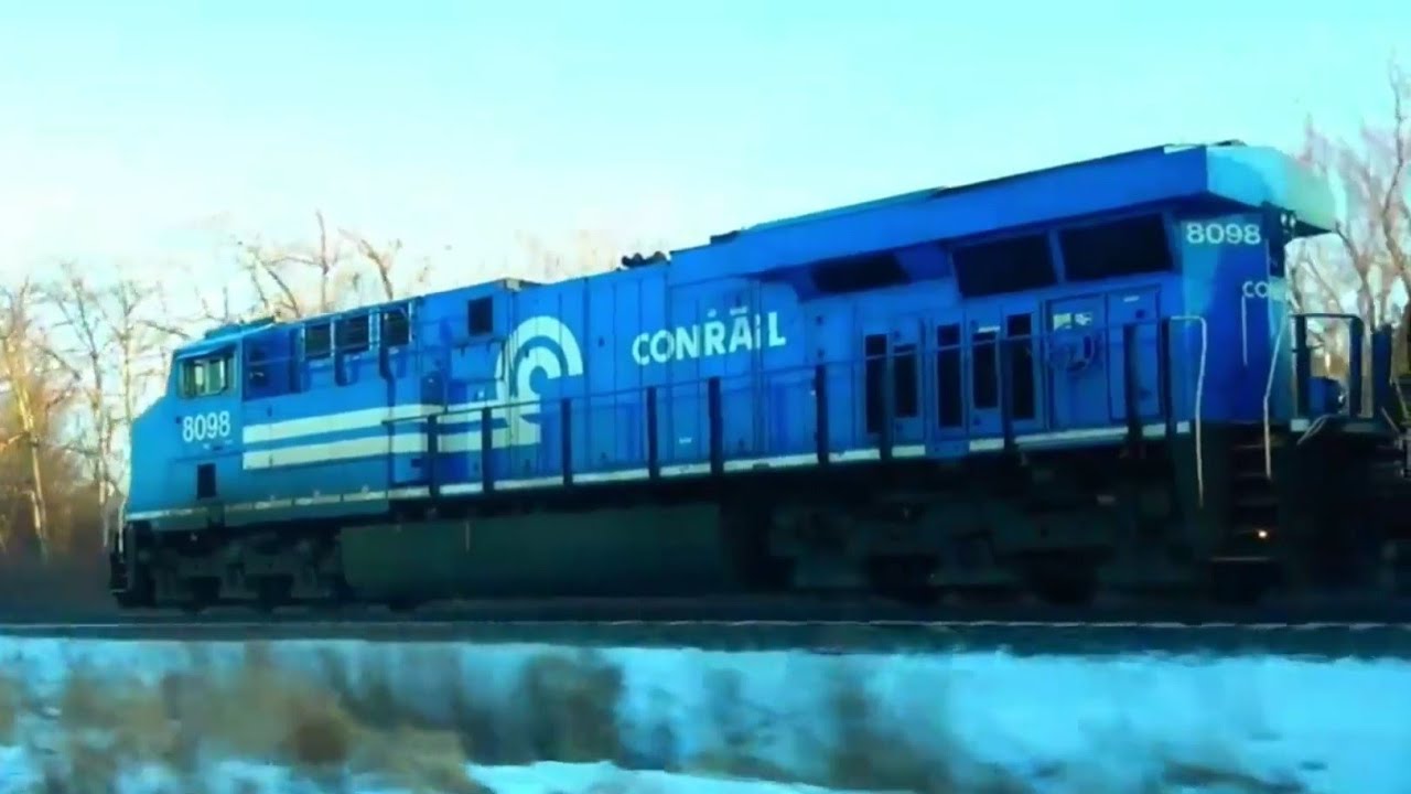 Some Norfolk Southern Heritage Units! And More CSX AC6000 Units! - YouTube