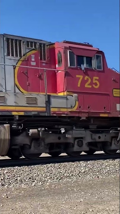 BNSF 6071 Manifest with Bonnet - YouTube