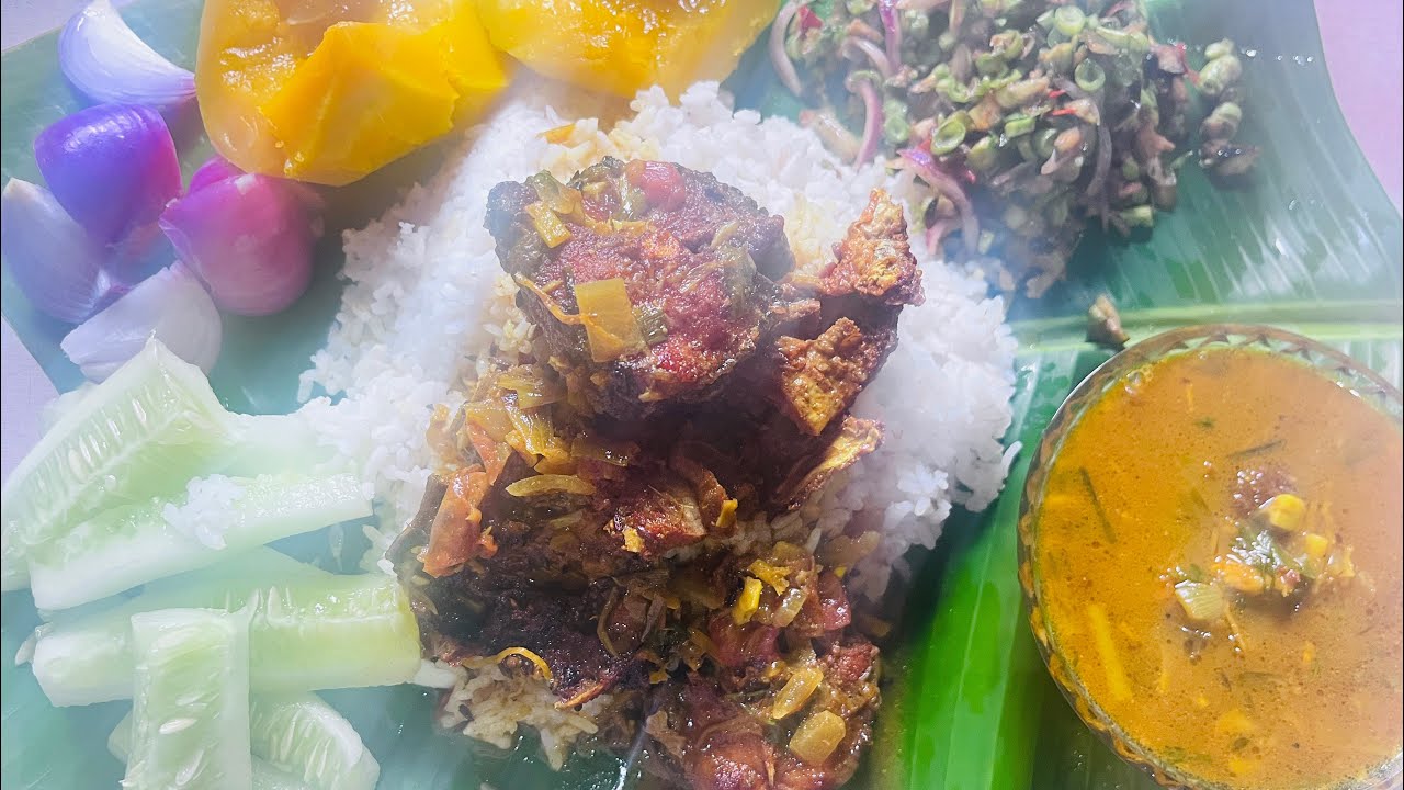 How to make fried fish curry / nga tao thongba Manipuri style? - YouTube