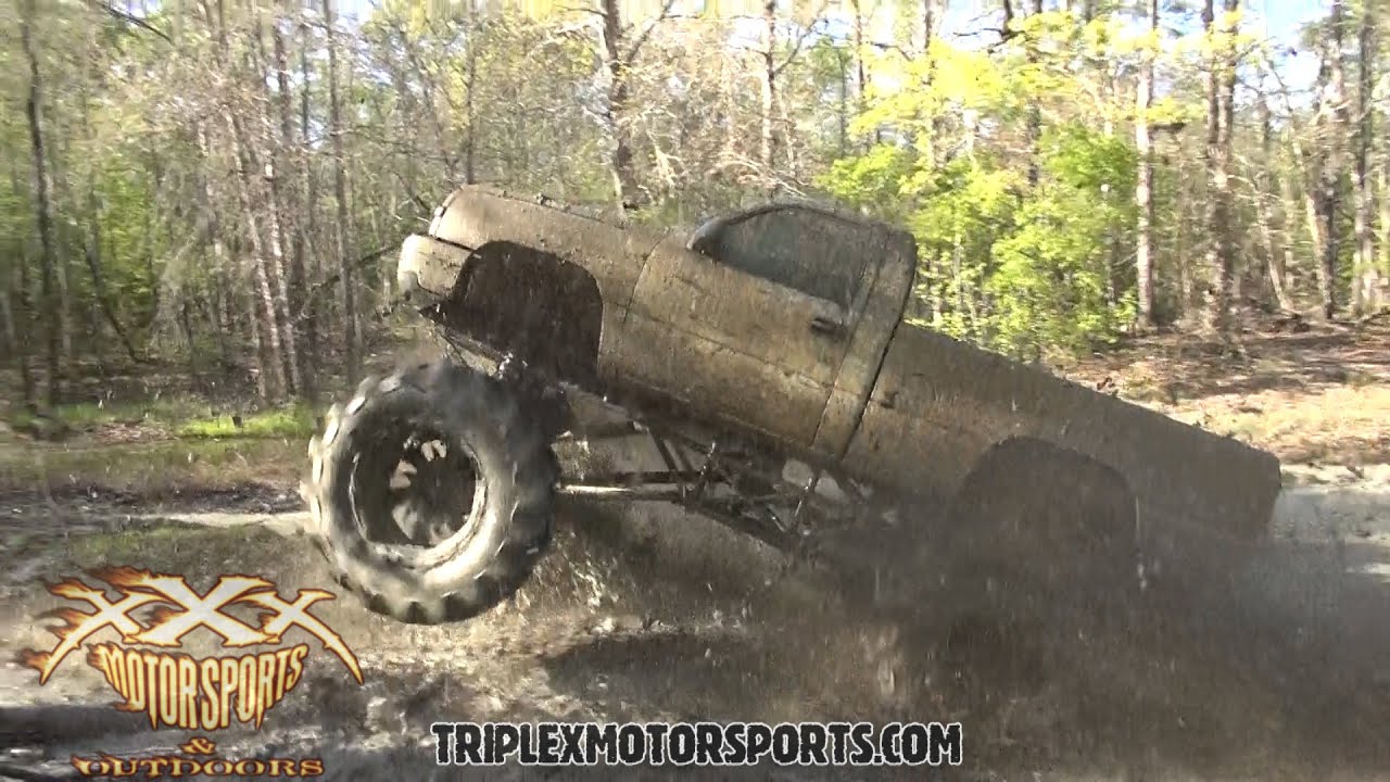 BADASS BOGGERS at THE BACK FORTY!! - YouTube