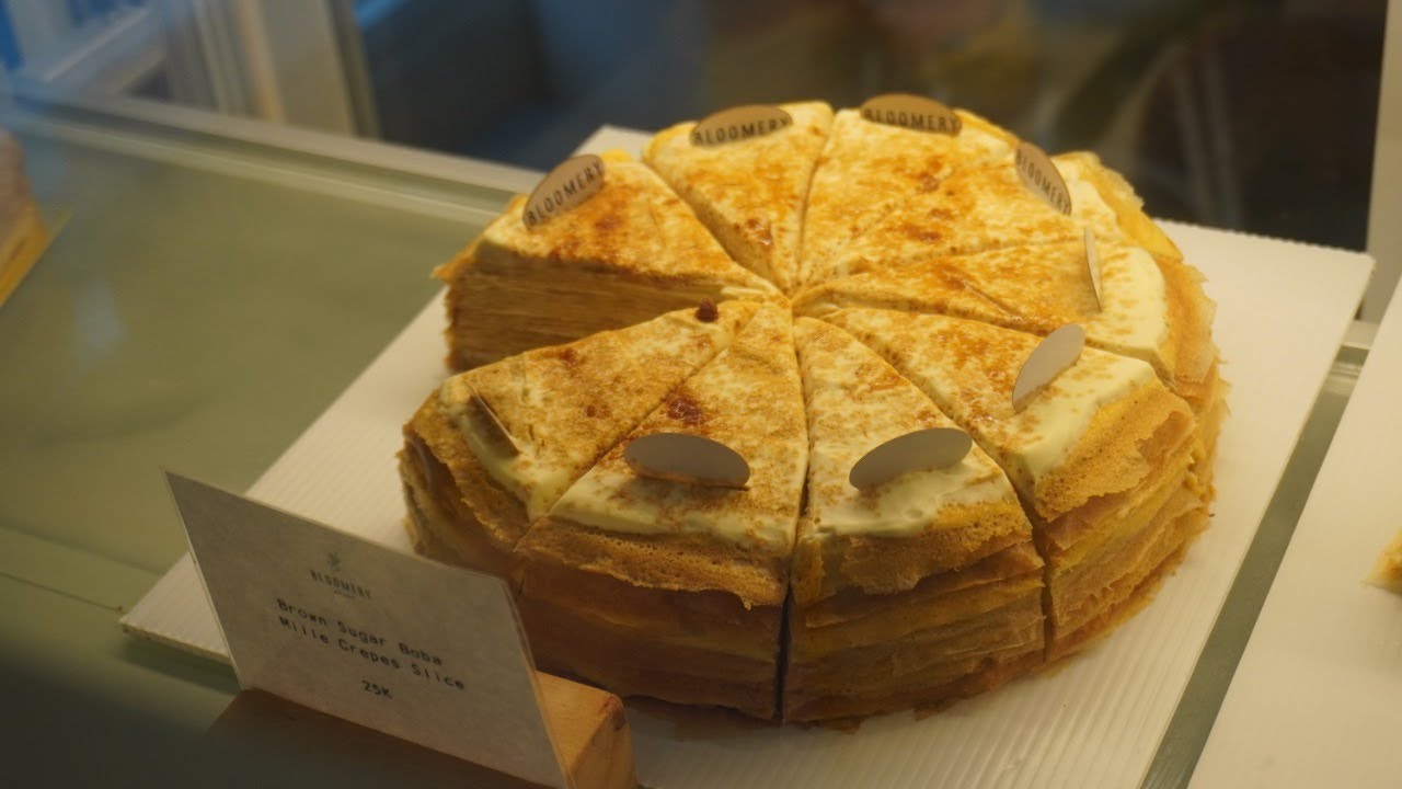 Bloomery Pattiserie, Dessert Milecrepes Lezat di Yogyakarta - YouTube