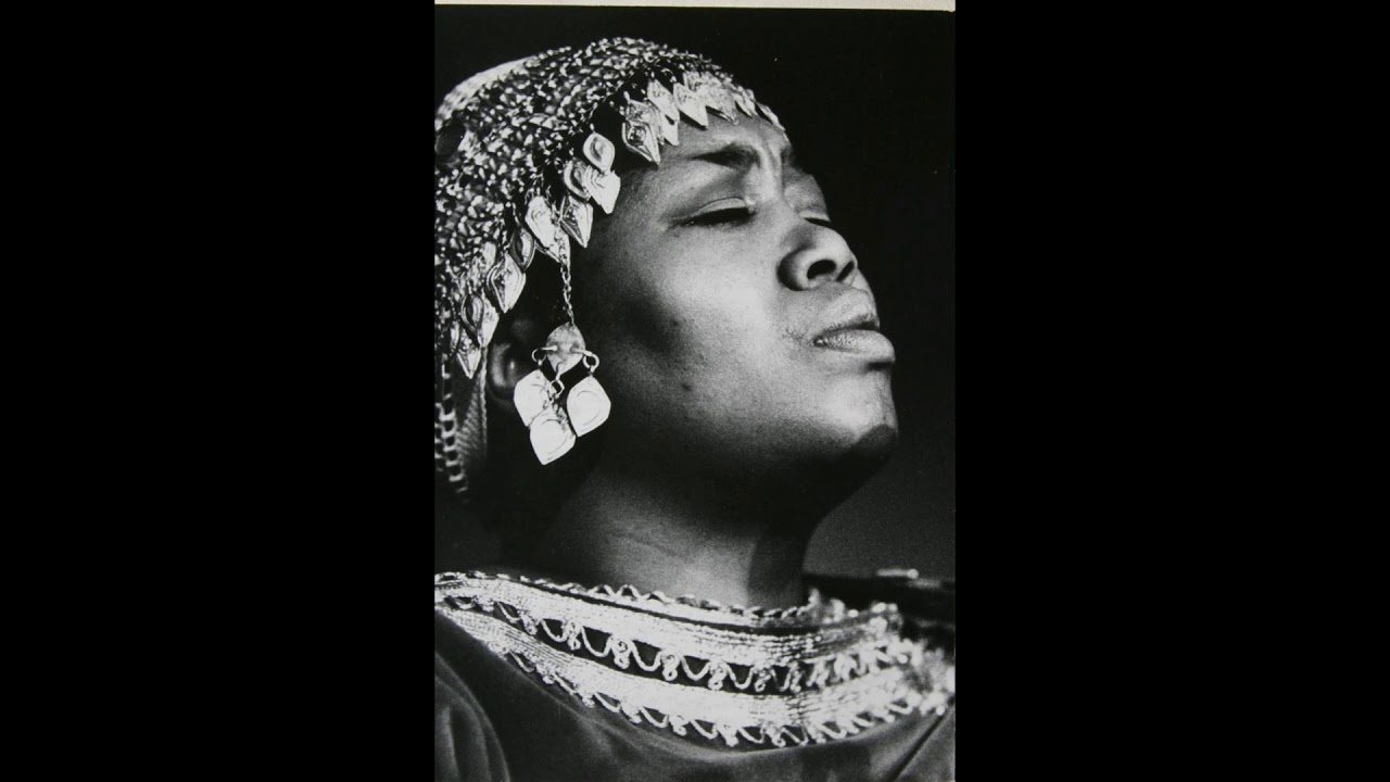 Odetta "Freedom Trilogy" - YouTube