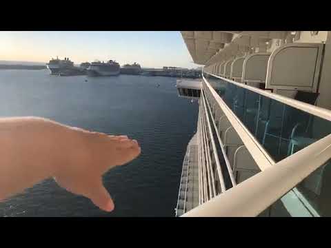 Angled balcony on Lido deck L302 - YouTube