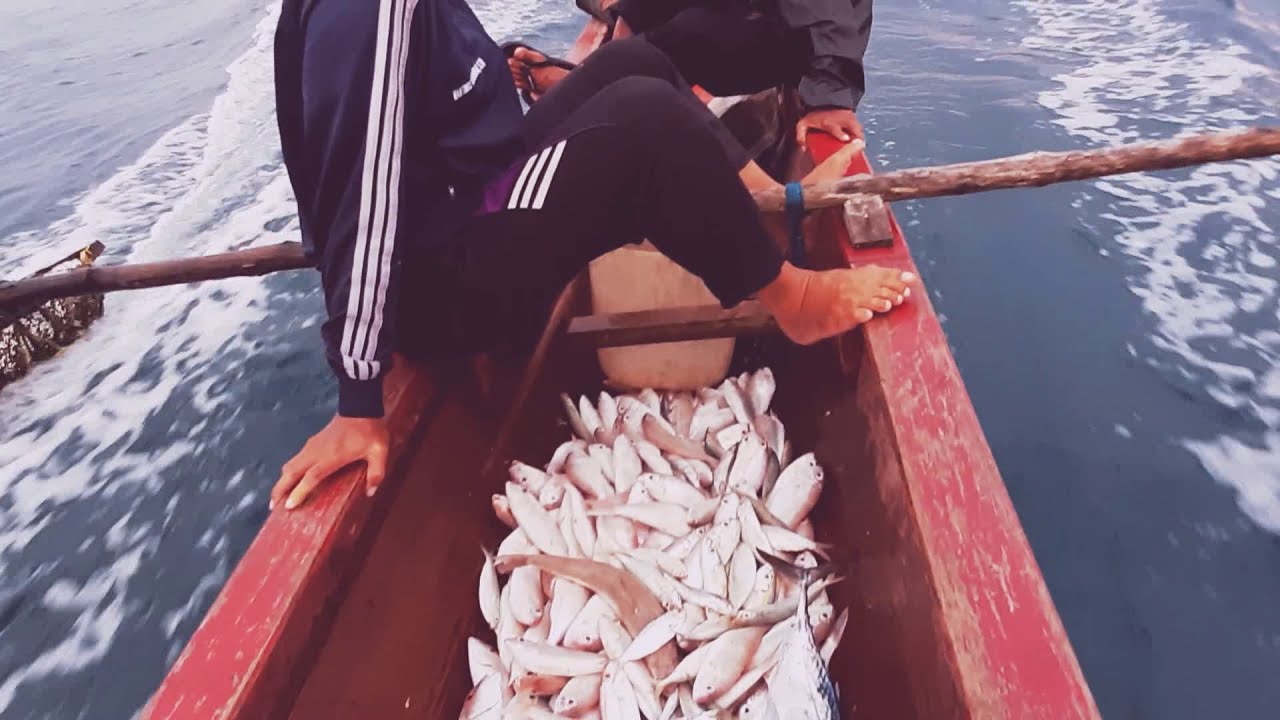 Mancing sambil refreshing bro... - YouTube