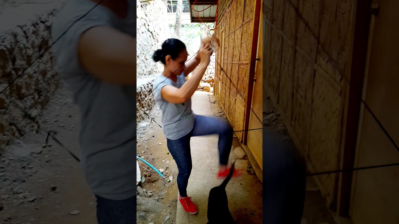 OlLD PLAY CHINESE GARTER TAYO - YouTube