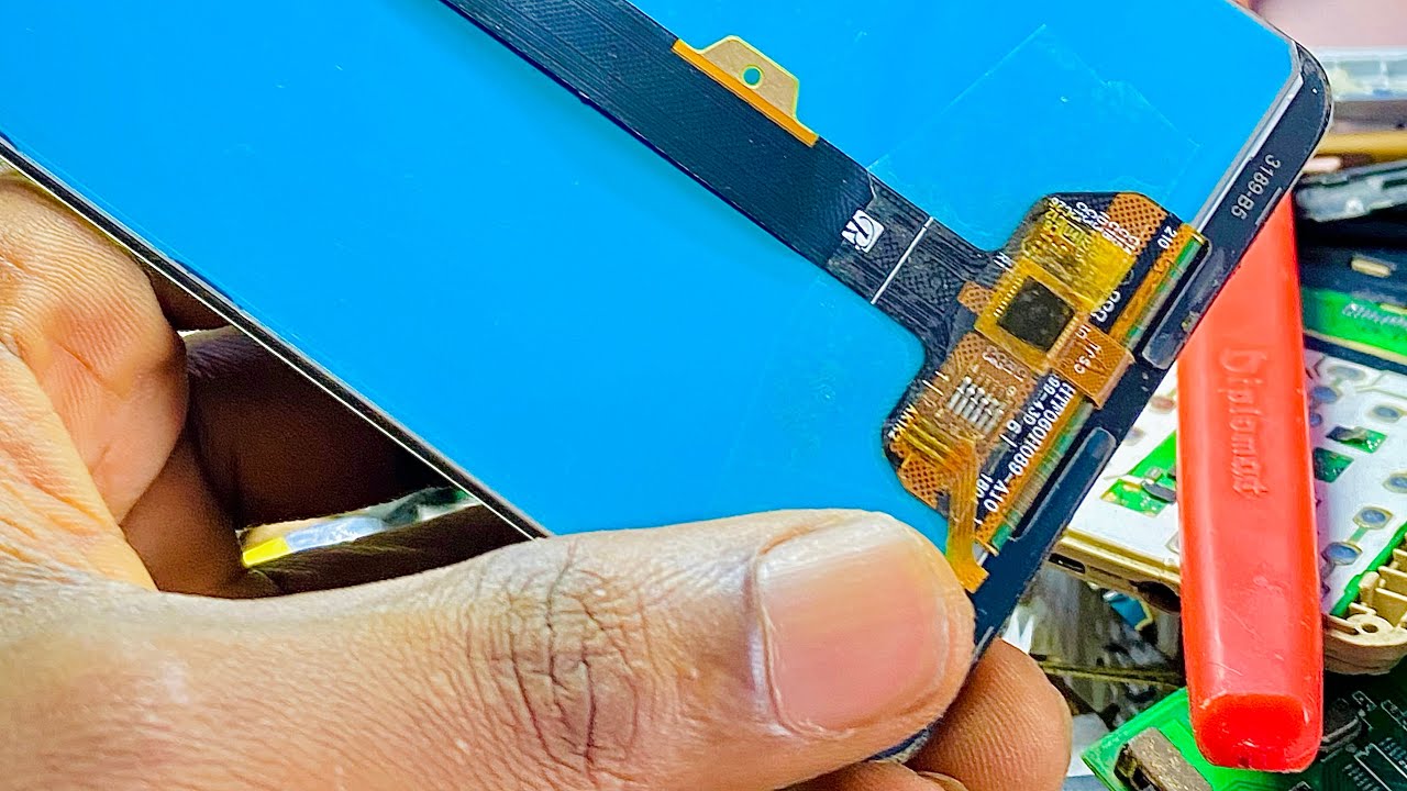 How to change Phone Screen Perfectly without touching itself - YouTube