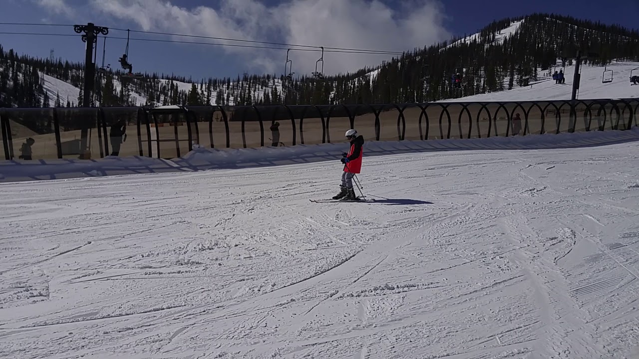 Bryce's First Time Skiing (Part 1) 3/25/19 - YouTube