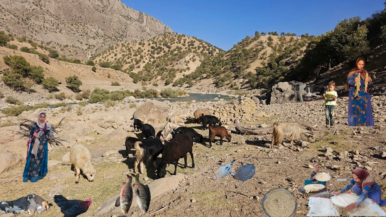 Nomadic life in Zagros | Nomadic girls, catching 3 kilo fish and baking ...