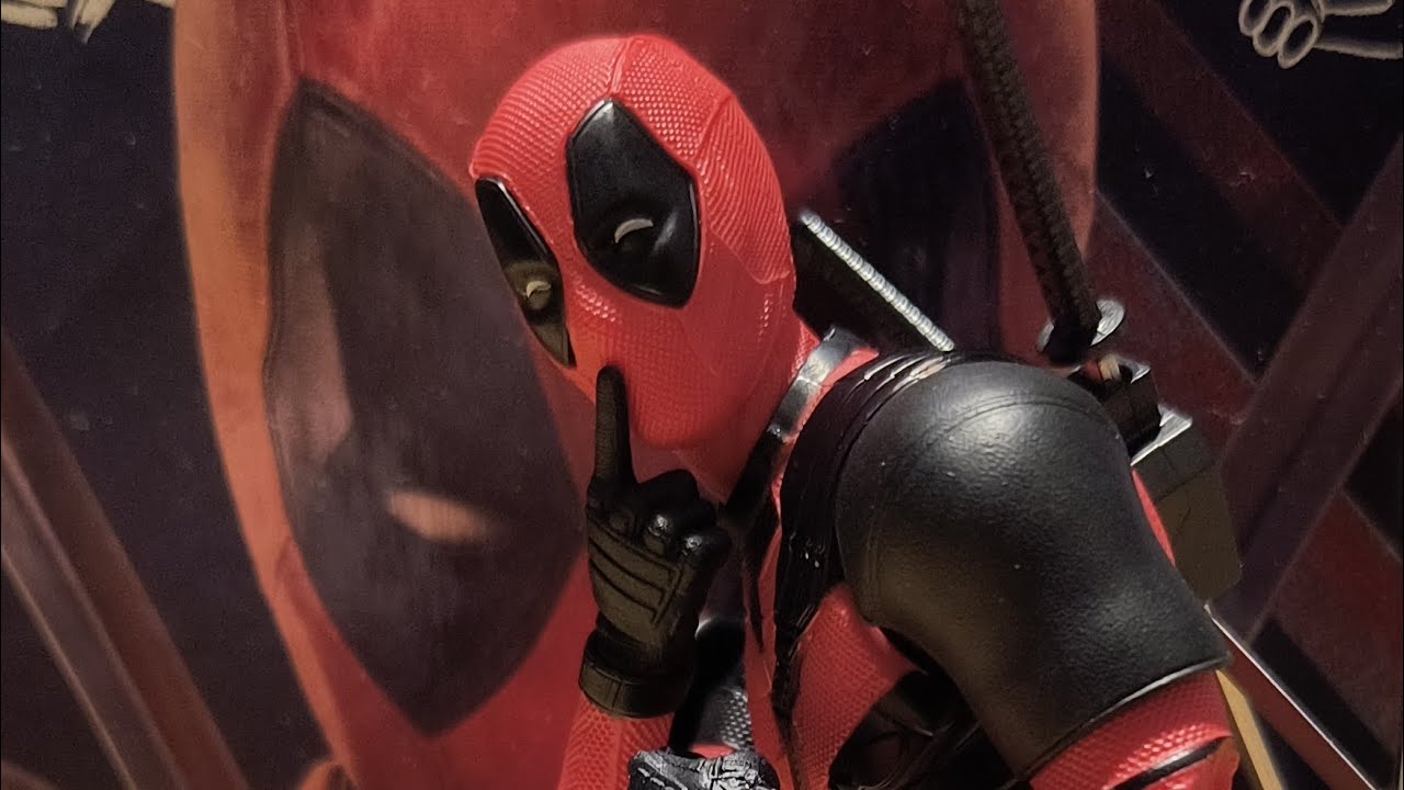 Review On ZD Toys Deadpool - YouTube