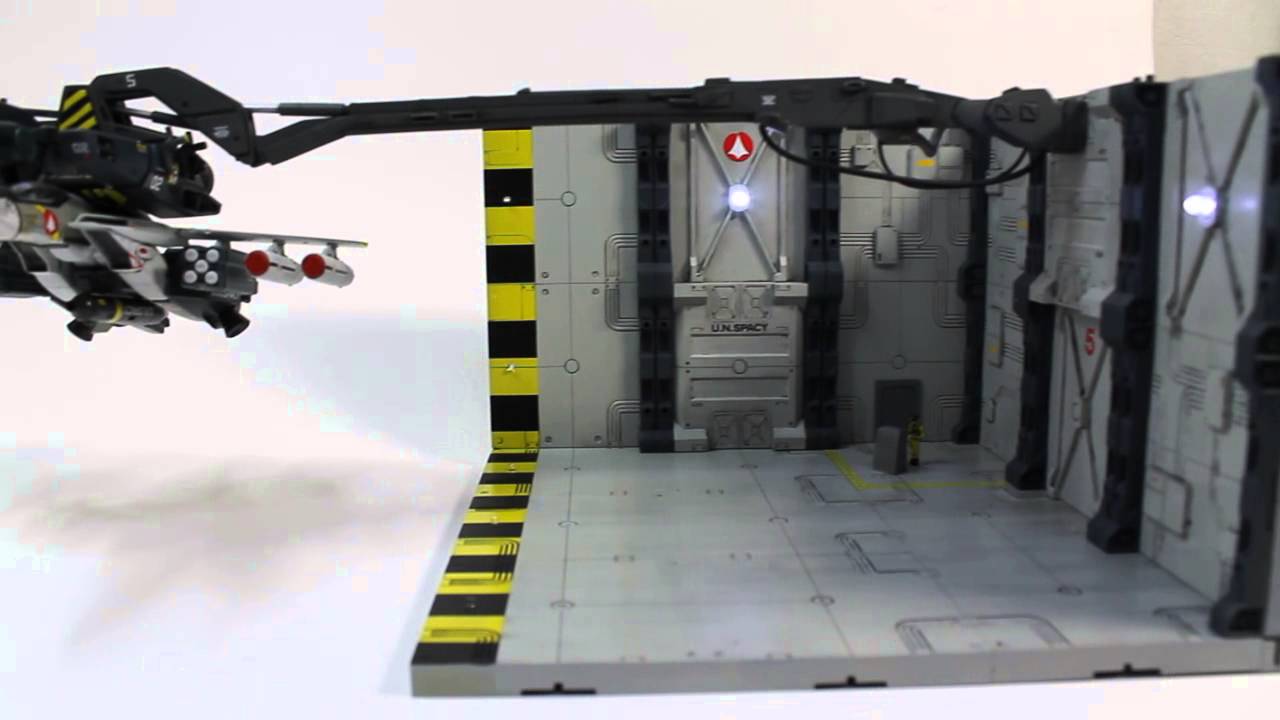 Macross Black Aces launch hanger, LED lighting - YouTube