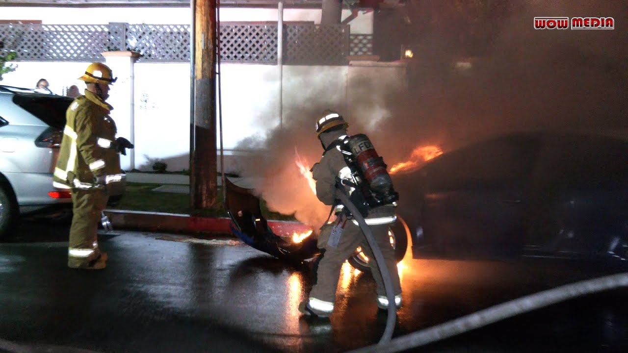 Auto Fire Panorama City LAFD 89 (1-7-21) - YouTube