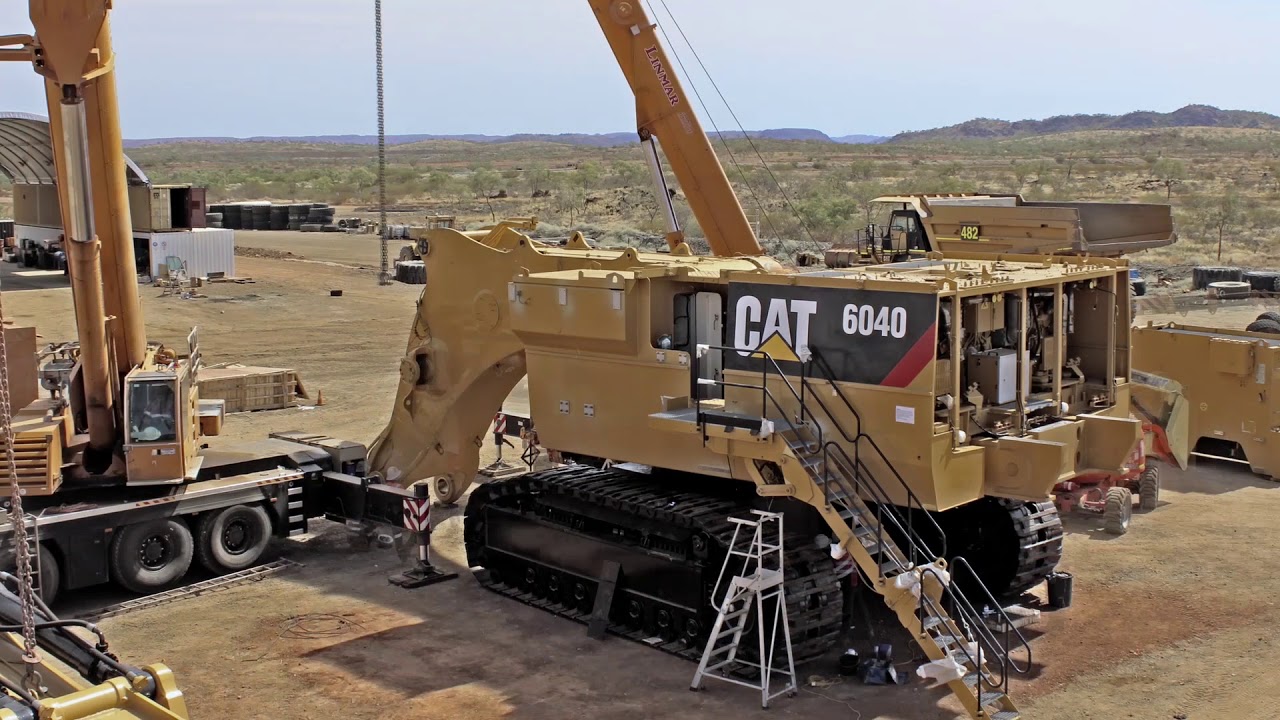 CAT6040 Excavator Assembly Timelapse - YouTube