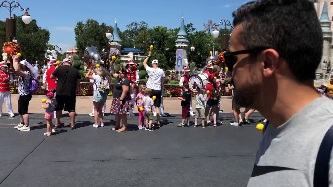 Main Street Philharmonic - Magic Kingdom - Walt Disney World - YouTube