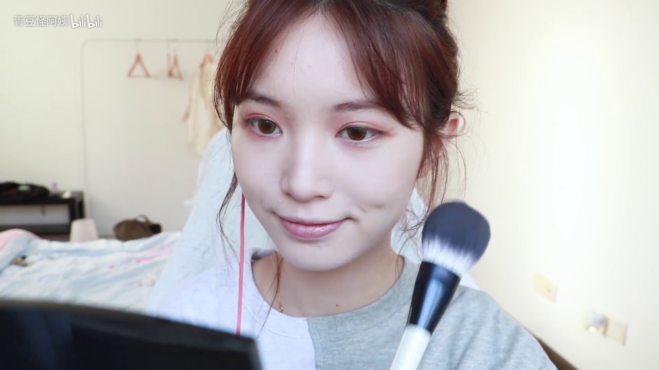 Cool summer makeup look Mori Eri - YouTube
