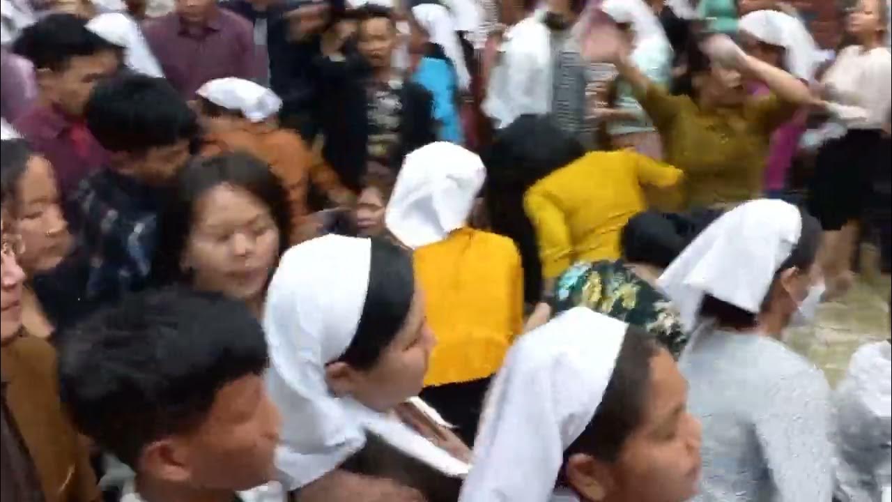 Pentecost Day-ah harhna ropui a thleng a. Thlarau Thianghlim hnathawh a ropui mup mup hle mai ...