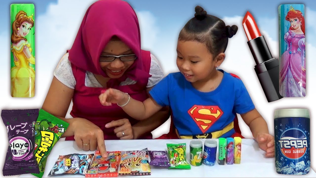 Trò Chơi Trang Điểm Bằng Kẹo | Edible Candy Makeup - YouTube