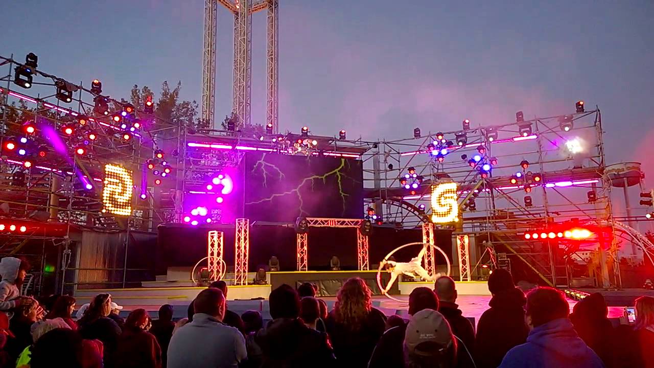 Skeleton Crew - Ring Dance (Cedar Point, October 11, 2014) - YouTube