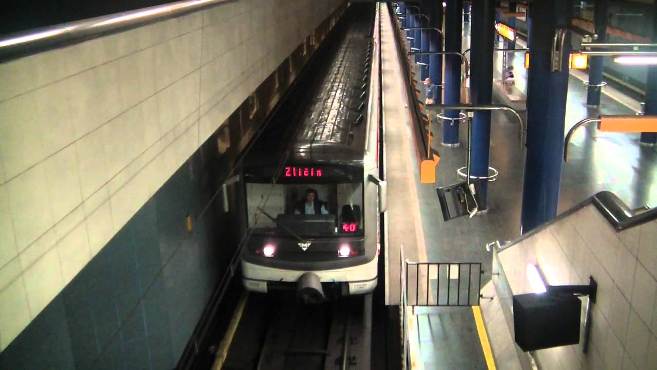 Pražské metro, Linka B, 81 71M Stodůlky - YouTube