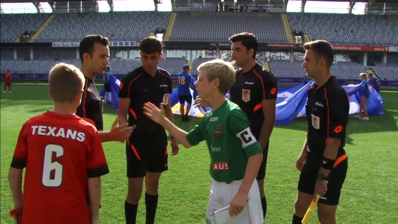 Highlights from the 2018 B13 final - YouTube