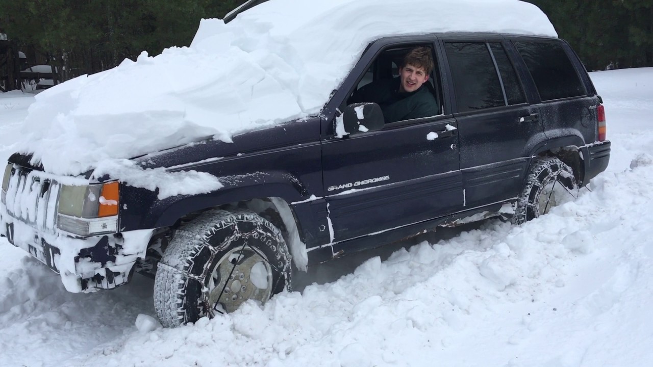 Jeep in Deep Snow v2 - YouTube