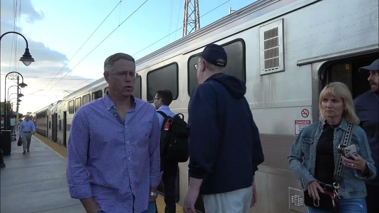 Full HD 60 FPS: NJT Multilevel Cab Car #7016 leads Train 3267 into Red Bank 8/20/24 - YouTube