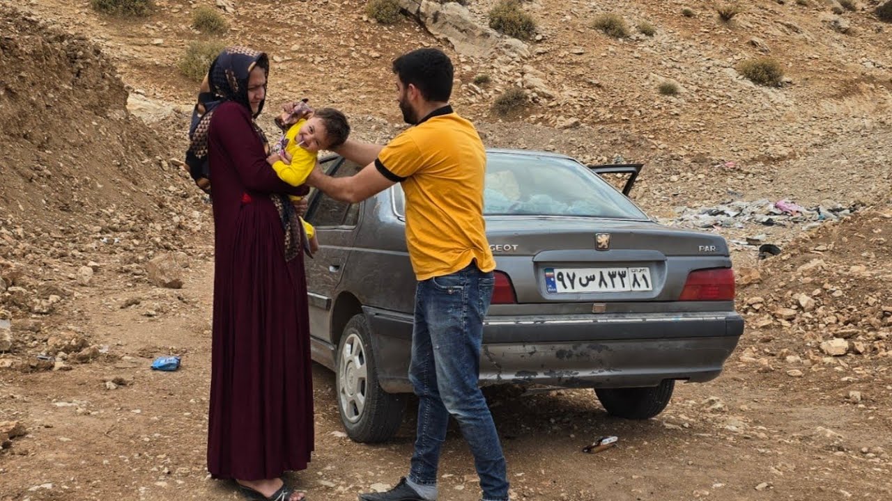 The love story of Engineer Manouchehr and Leila - YouTube