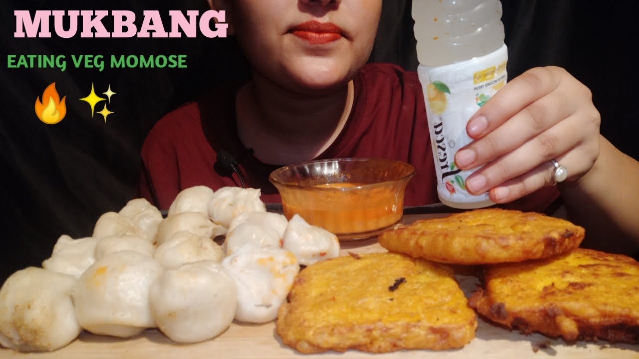 EATING SPICY MOMOSE(DUMPLINGS)ASMR😋||EATING STREET FOOD|BIG BITE|EATING ...