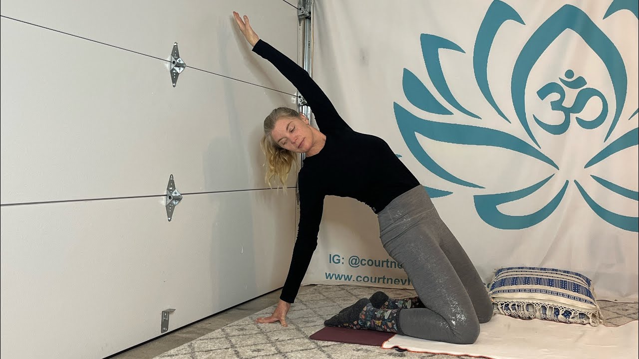 Range of Motion Potion - A 20 Minute Yoga Practice - YouTube