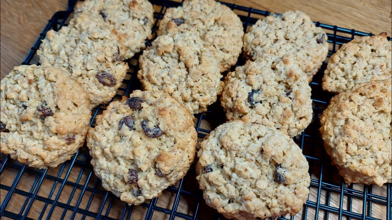 Finnische Haferkekse / Finnish oatmeal cookies - YouTube