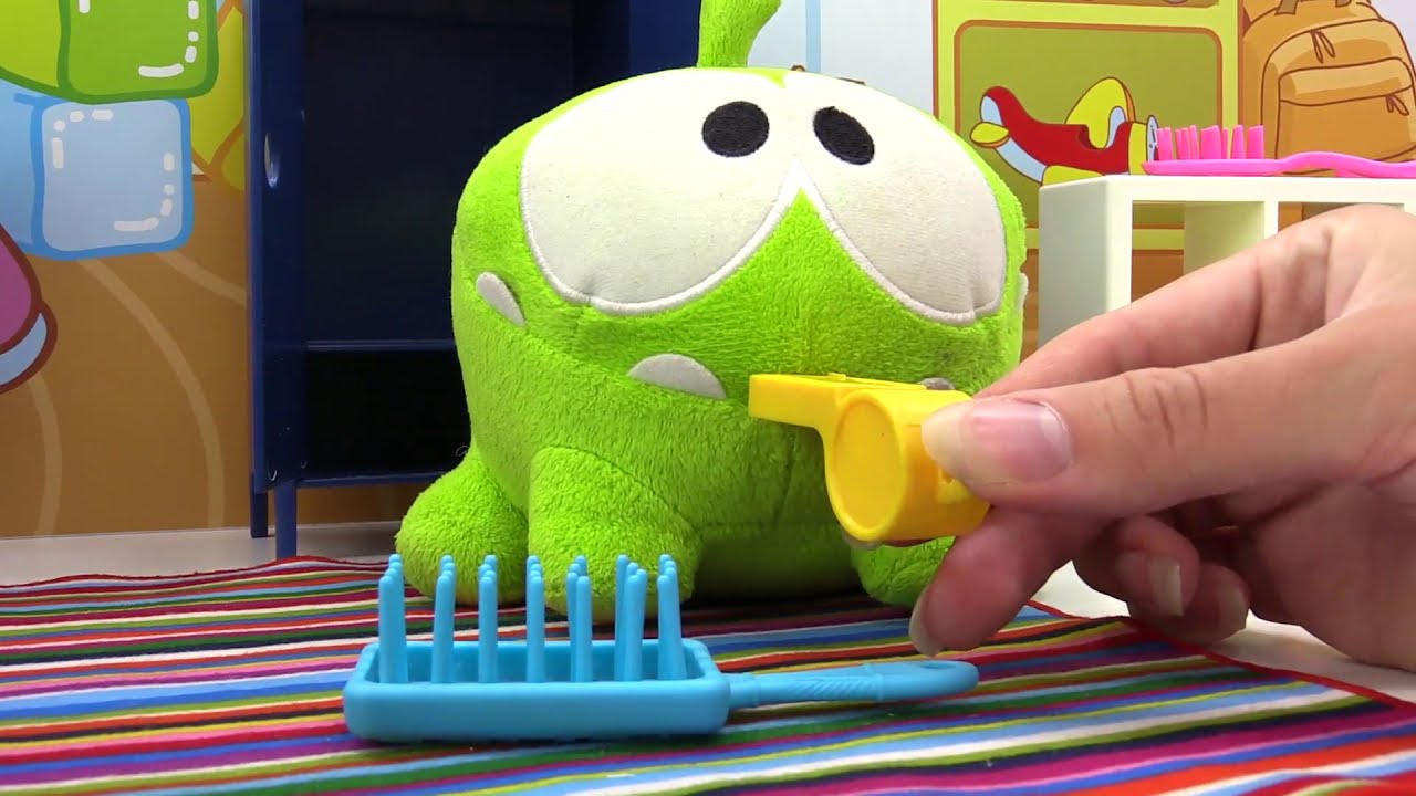 Om Nom Goes to School! Om Nom Stories & Funny Videos for Kids with Toys ...