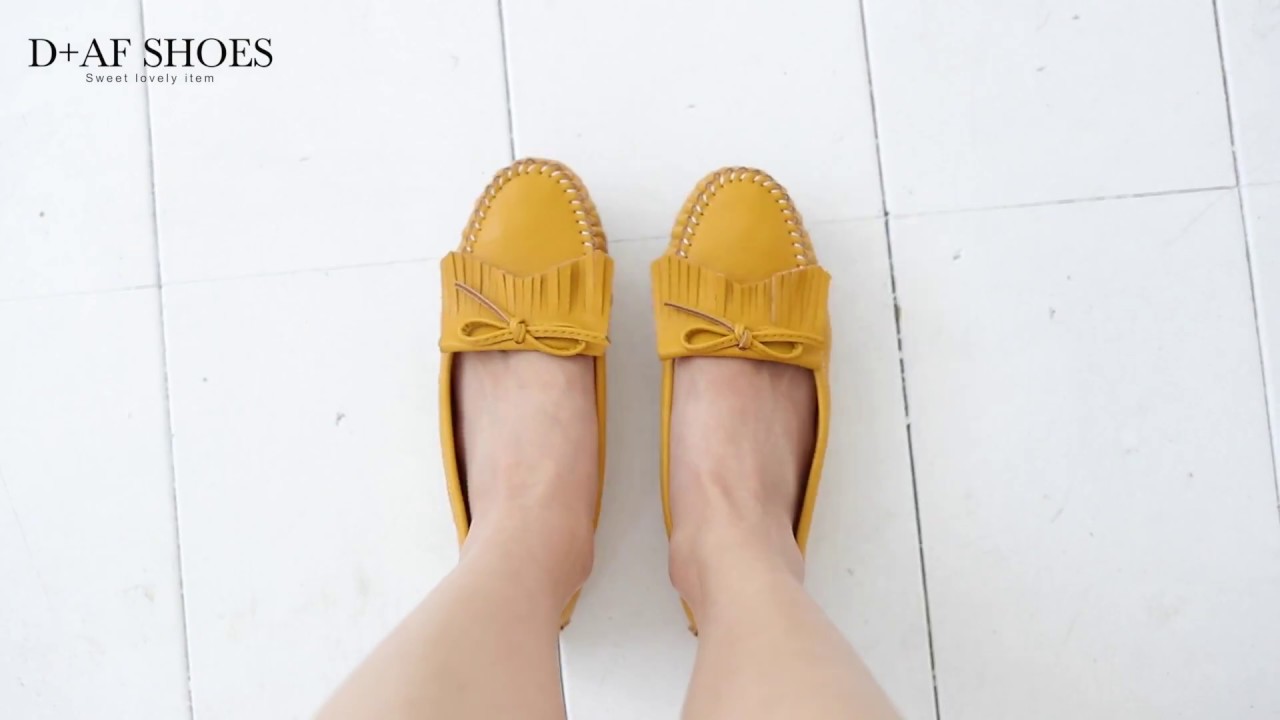 D+AF MIT台灣製造 莫卡辛豆豆鞋 (舒適、好穿、好走) - YouTube