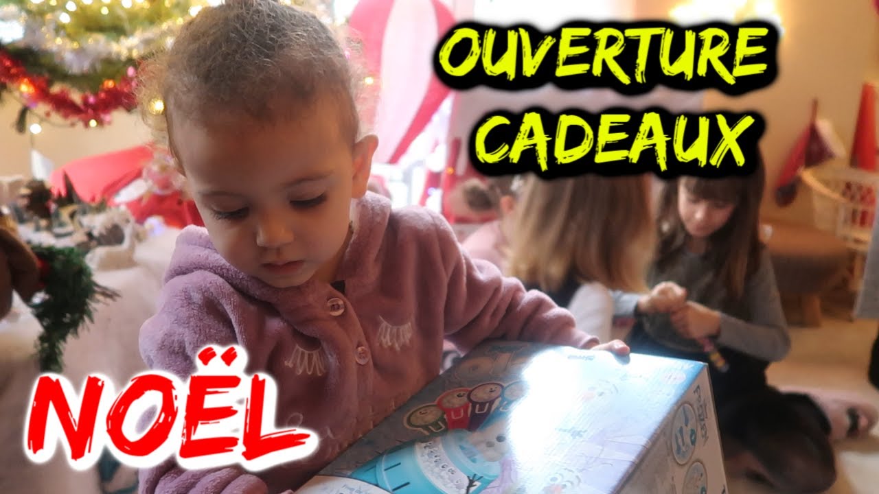 Ouverture Des Cadeaux De Noel Kamilia Et Massilya Youtube