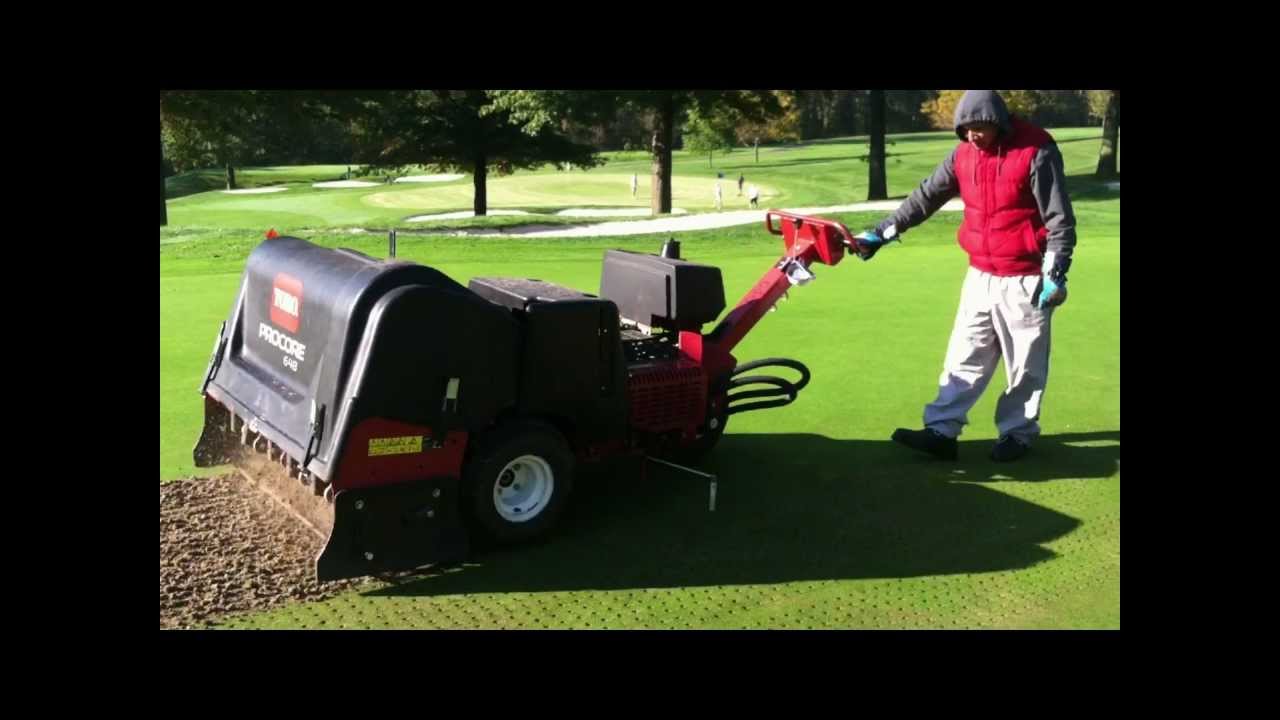 Greens aerification Pro Core 648 - YouTube