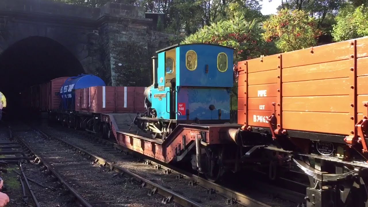 J27 65894 arriving into grosmont with a freight train Saturday 29th ...