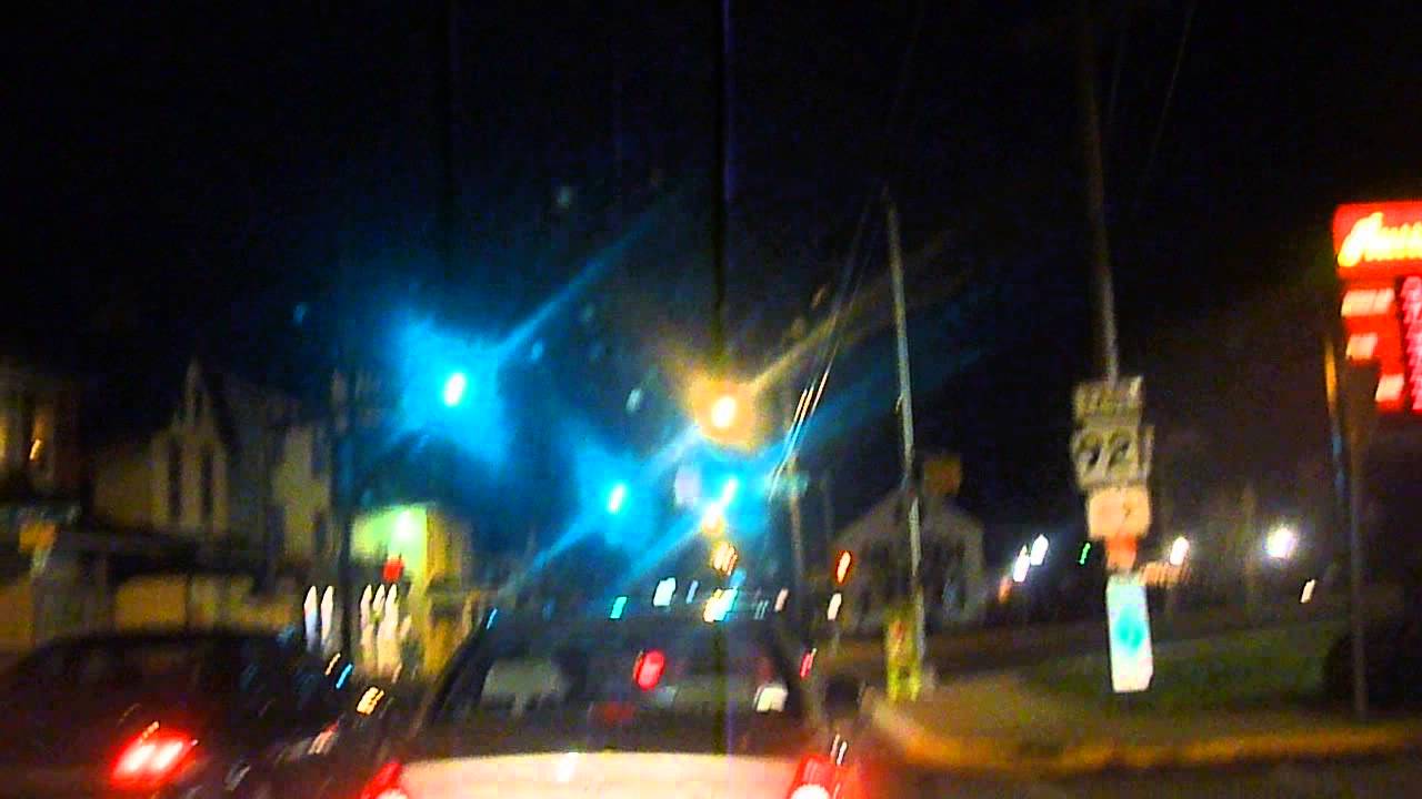 Traffic Light Turning Green in Manchester, PA - 1/14/12 - YouTube
