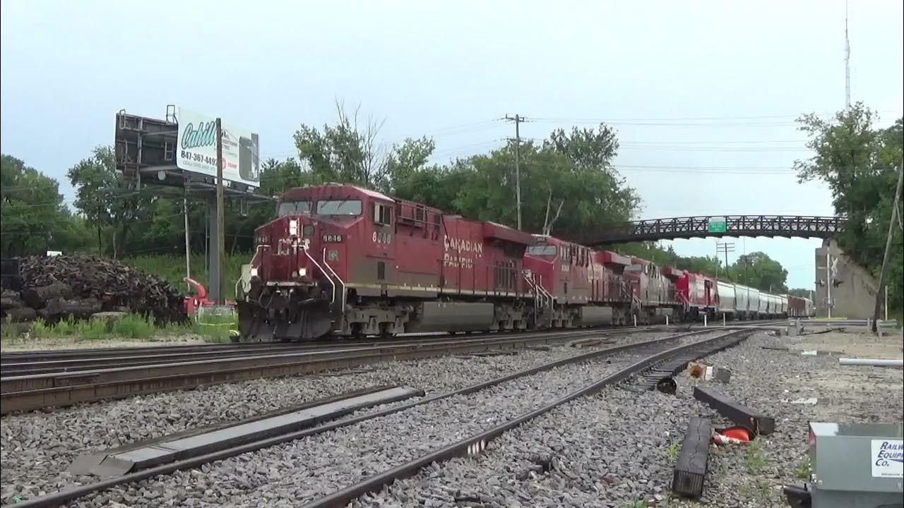 CP 8846 at Rondout, IL - YouTube