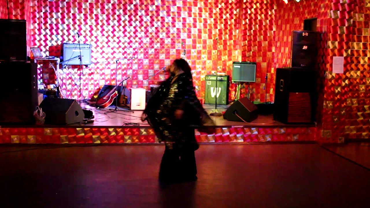 Nava on "Jah Surya B`Day Party" 2013 khaliji - YouTube