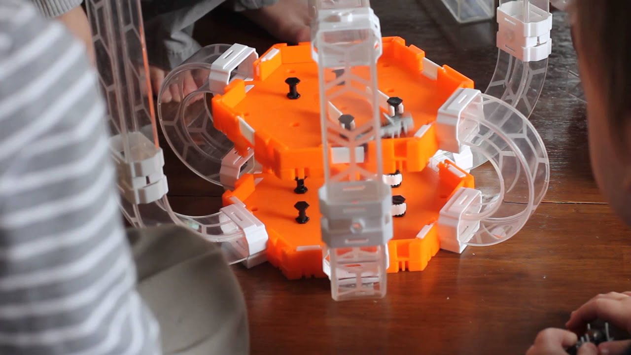 MVI 3333 hexbug track - YouTube