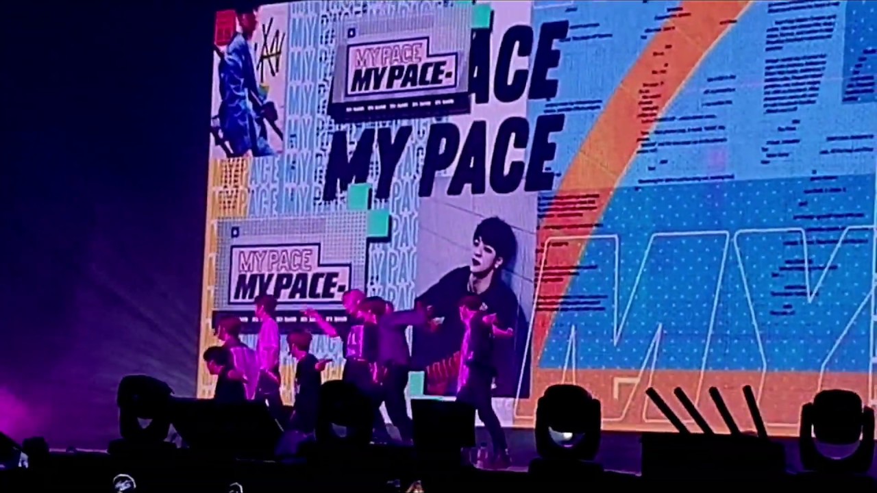 Stray Kids My Pace || Unveil Tour in Moscow [4.08.2019] - YouTube