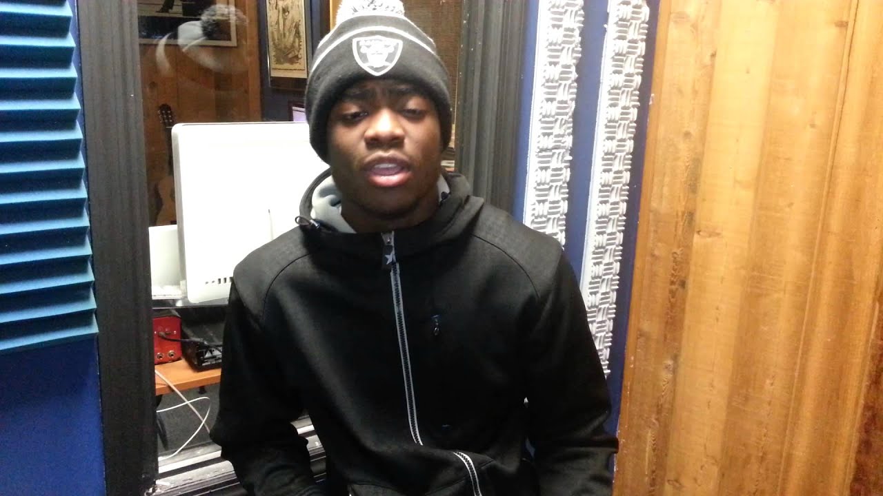 MicJ singing requested song"fly me to the moon" - YouTube