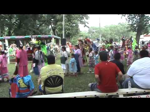 Macy, Nebraska 2014 Pow Wow - YouTube