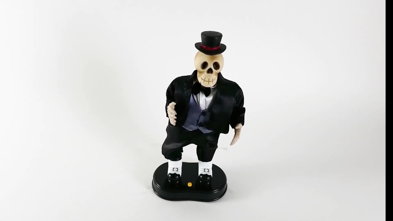 Gemmy Halloween Hip Swinging Skeleton Plays Puttin' On The Ritz - YouTube