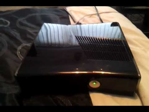 How to connect an Xbox 360 up to your TV - YouTube